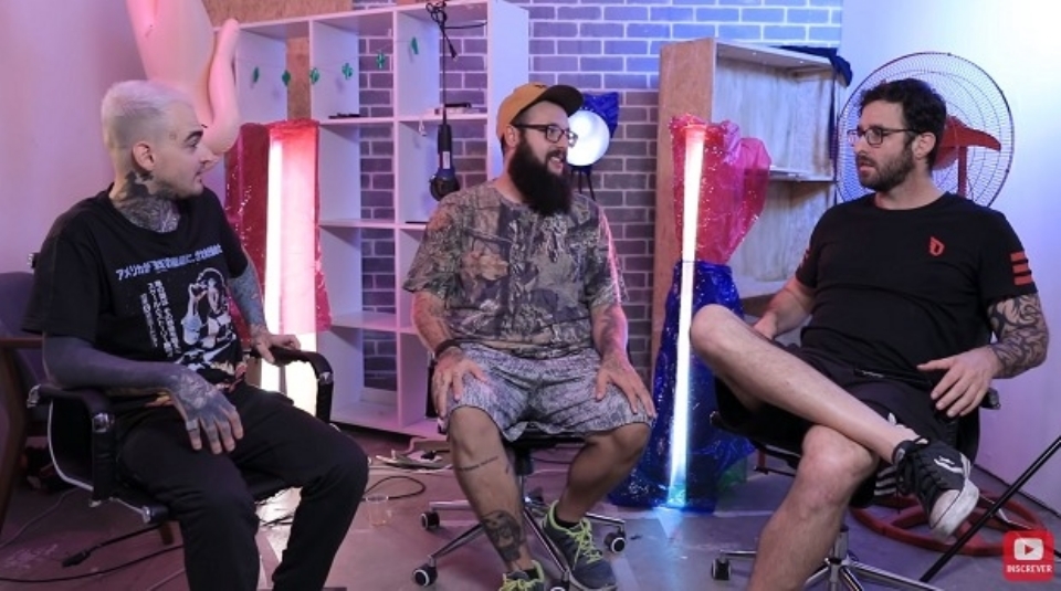 Cauê Moura, Rafinha Bastos e PC Siqueira debatem os jogos de azar no ...