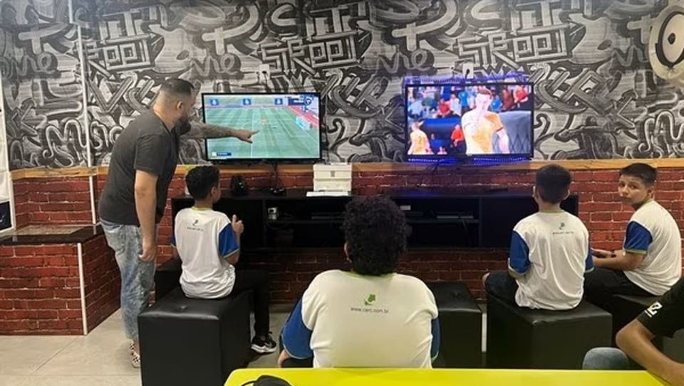 High school in Rio de Janeiro addss eSports class - ﻿Games Magazine Brasil